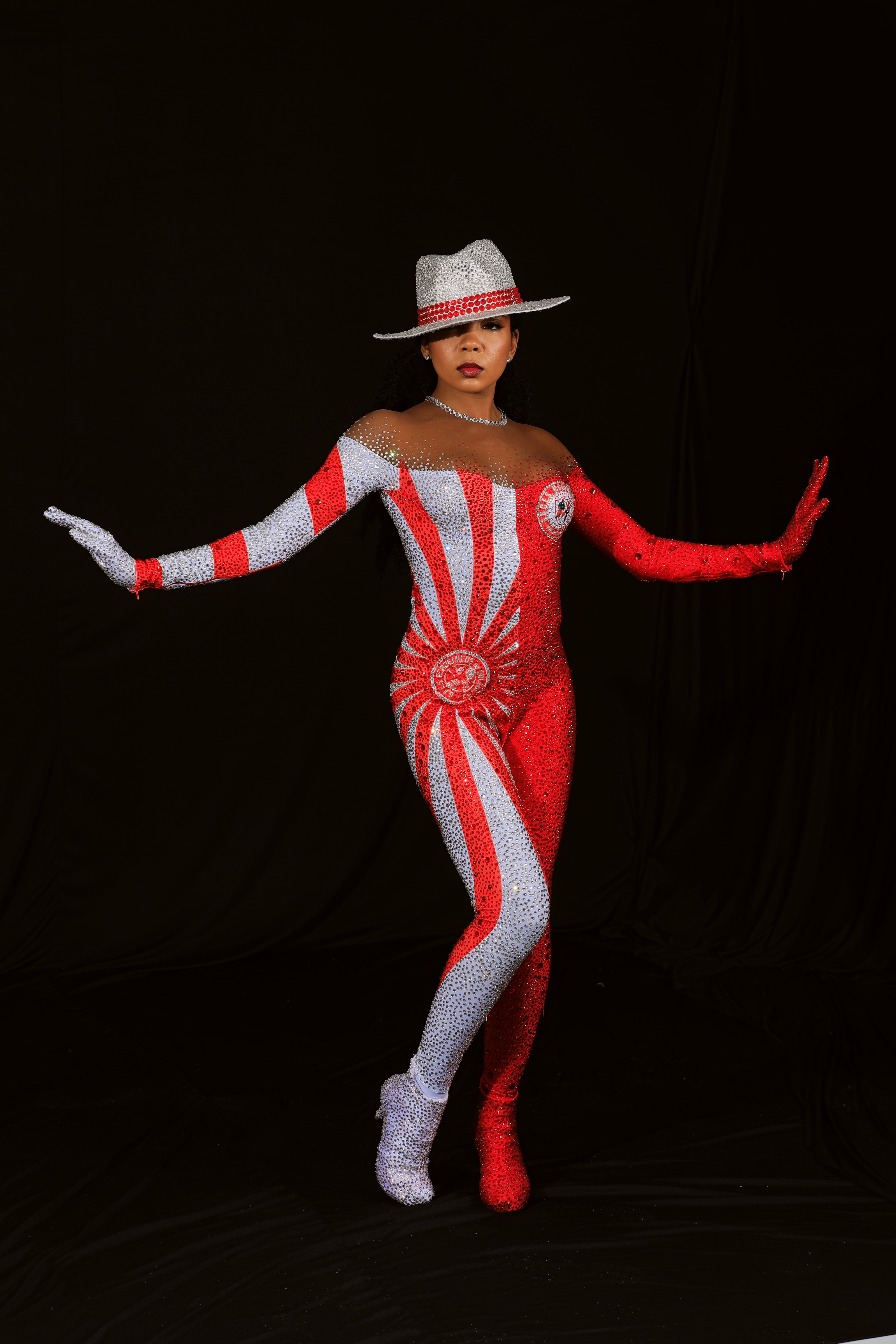 Thelminha é anunciada como destaque do Salgueiro em 2025 - www.qtemprahj.com.br